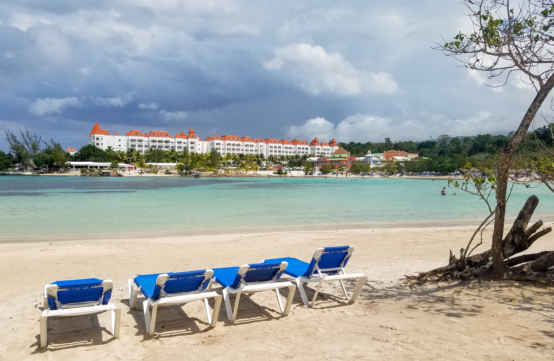 Adults Spring Break in Runaway Bay, Jamaica
